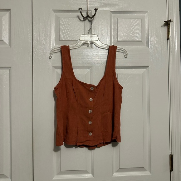 Elodie | Tops | Nwt Elodie Terracotta Buttonup Cropped Tank | Poshmark
